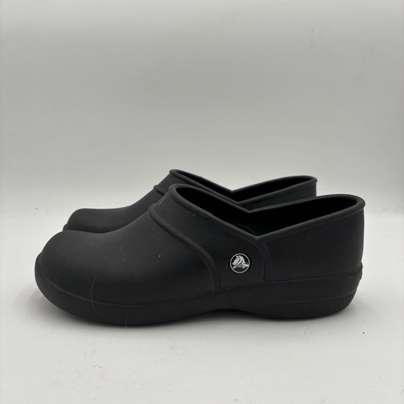 CROCS | Shoes | Crocs Womens 9 Black Rubber Work Professional Slip On ...